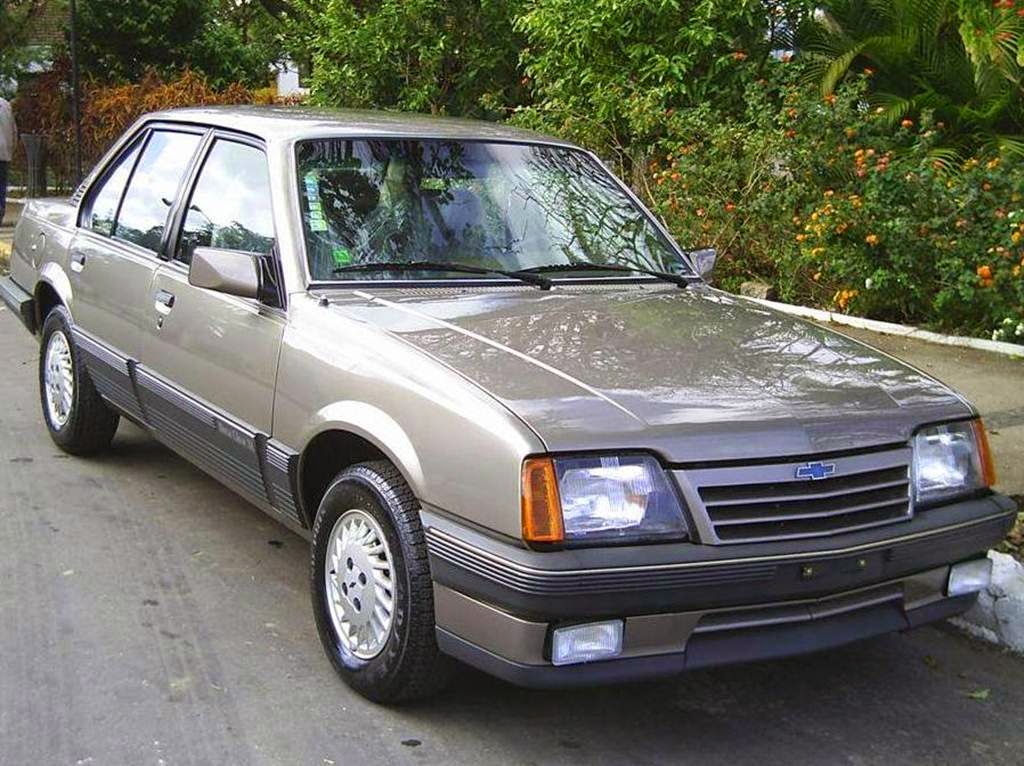 Carros brasileiros que fizeram sucesso e marcaram época: Monza (1982 ...