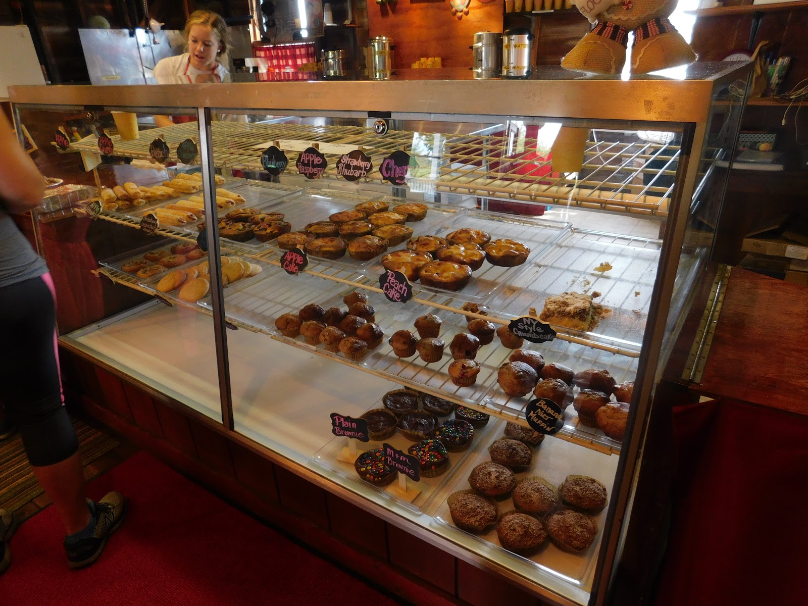 RebelMom618: Apple Picking at Wilkens Fruit & Fir Farm