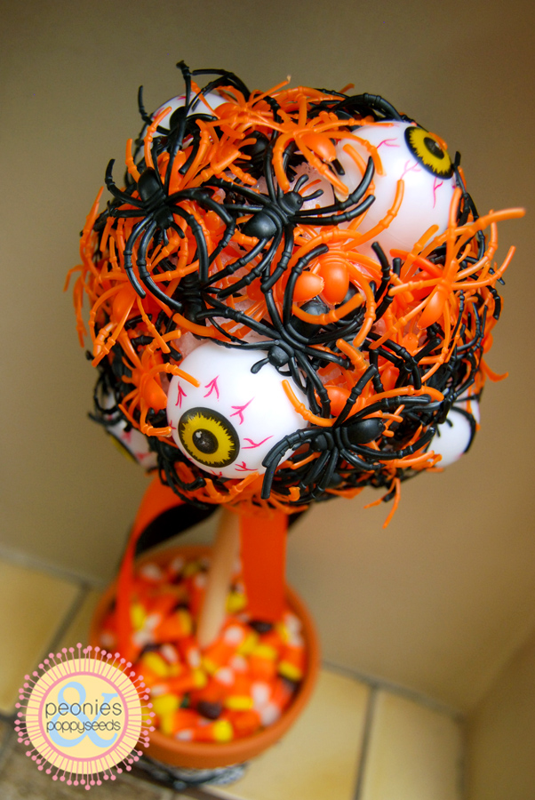 Halloween Topiary Tutorial – Dorky Doodles