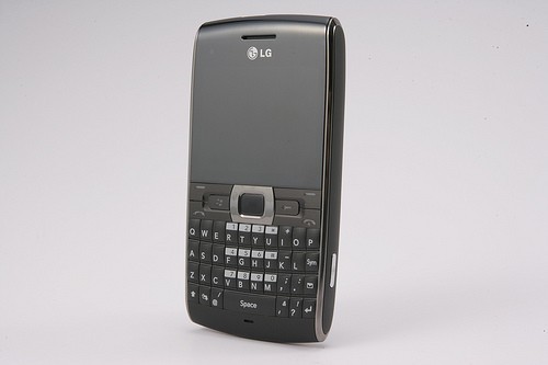 RM no Foco: LG LANÇA SMARTPHONE COM DOIS CHIPS E ANDROID POR R$ 650,00