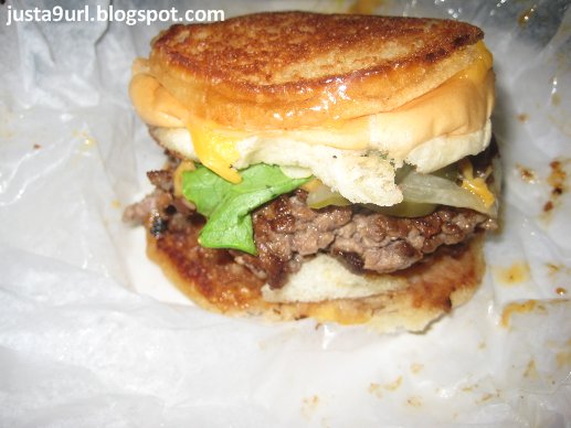 justa9url: Burger's Priest