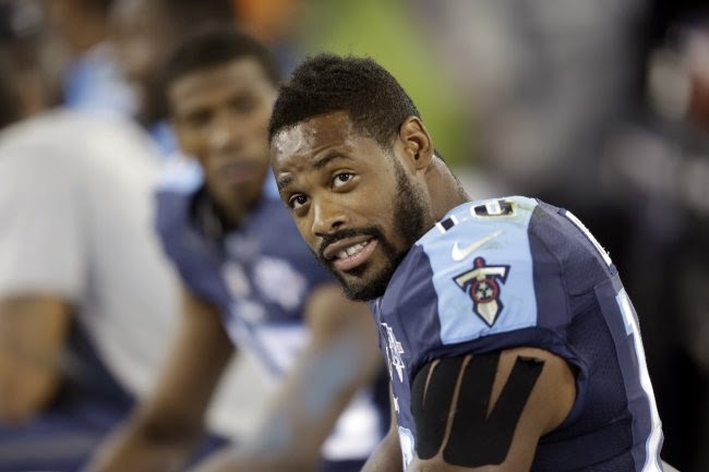 Kenny Britt signs with Rams