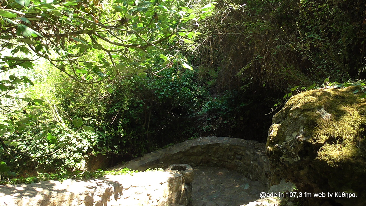 AdelinFM Kythira : ΤΑΛΑΝΤΑ ΛΑΚΩΝΙΑΣ.ΕΠΙΣΚΕΨΗ ΣΤΟ ΝΕΡΟΜΥΛΟ