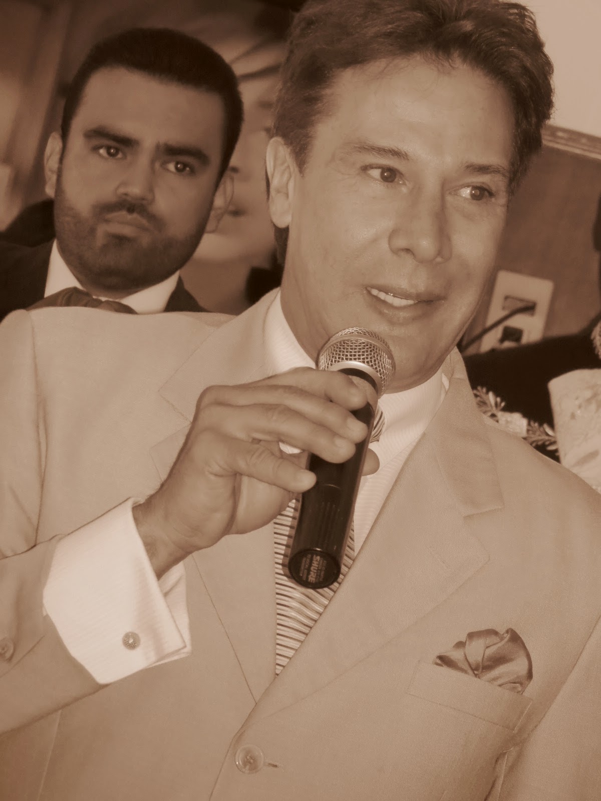 ZONA DE FAMOSOS: ANGELES OCHOA REINA DEL FESTIVAL INTERNACIONAL DEL DIA ...