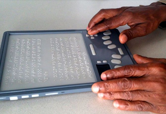 Tecnología aplicada a las personas: Tablet interpretativa.