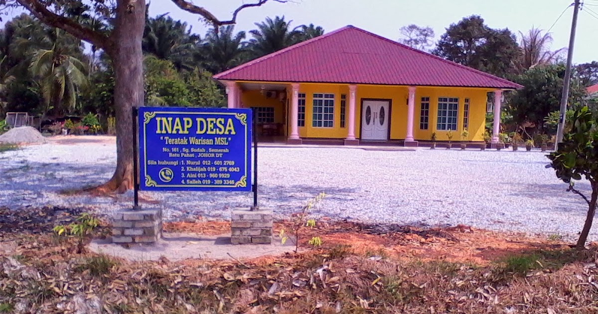 Inap Desa Di Teratak Warisan MSL: signboard homestay....