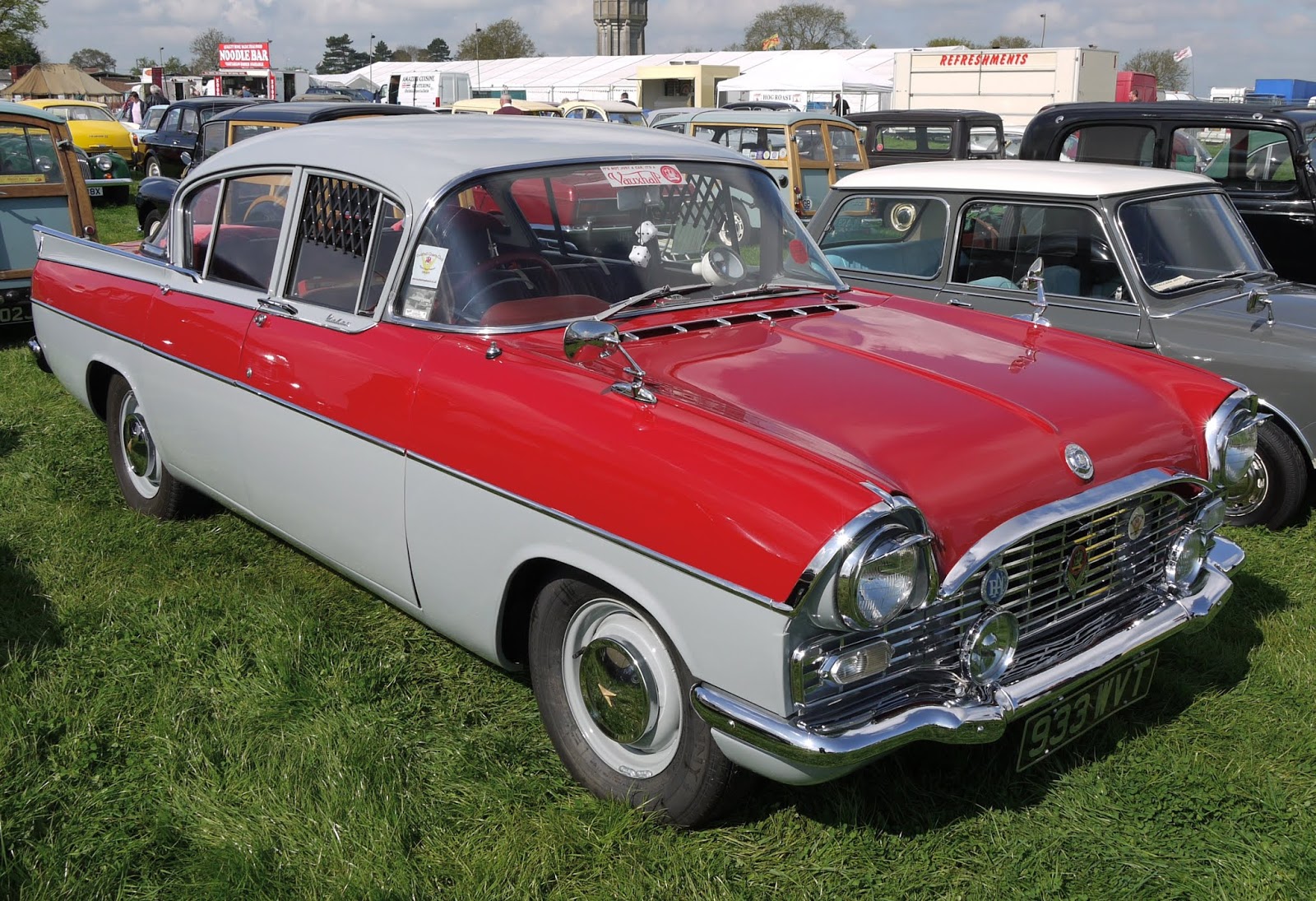 EDUARDO ASCANIO MIS MATCHBOX: Nº. 22 REGULAR, VAUXHALL CRESTA.