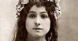 Magnum Opus Aeternam : Biografia Alexandra David Neel