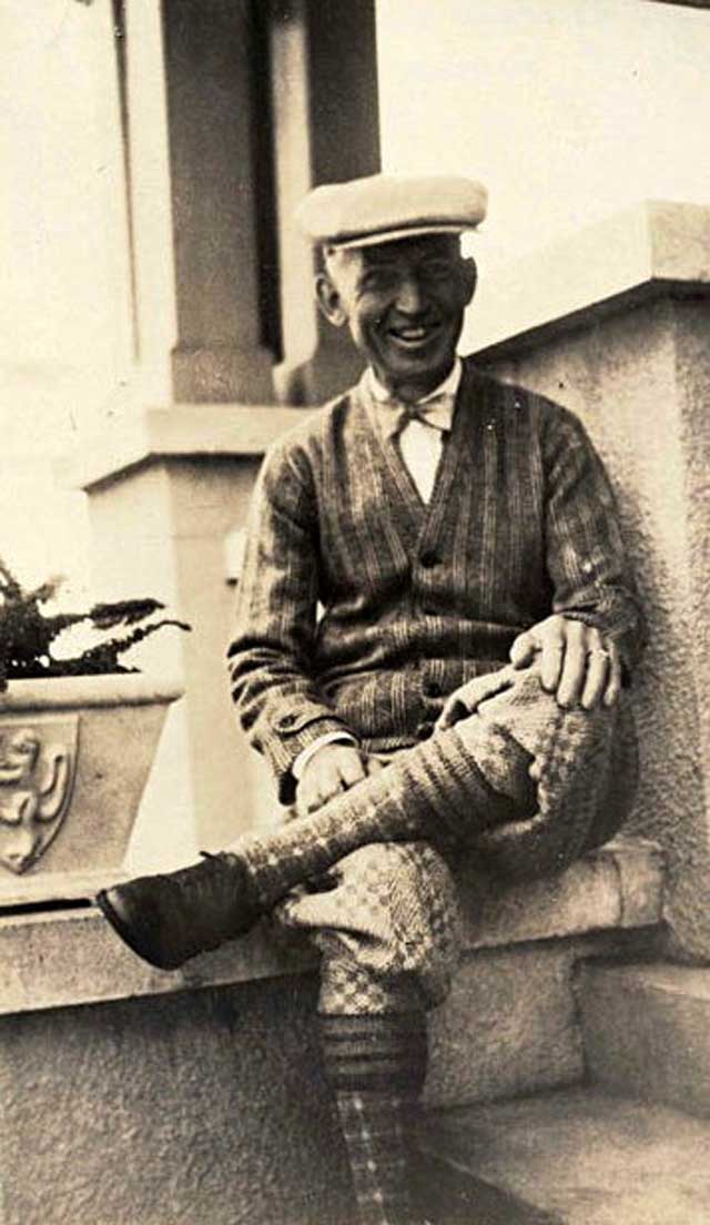 39 Interesting Vintage Snapshots Show What Men Wore in the 1920s ...