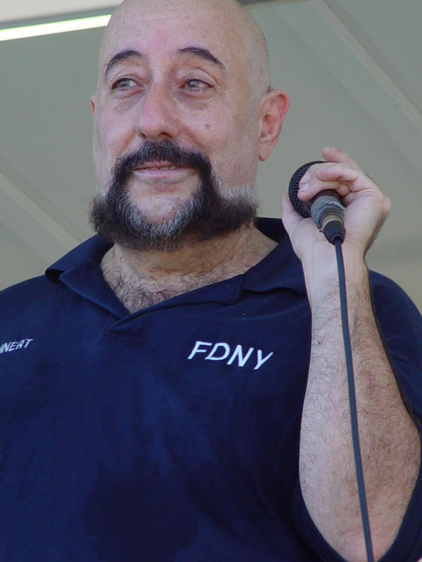 NOTICIAS Y EFEMERIDES MUSICALES Y DEL CINE: MUERE PEPPI MARCHELLO ...