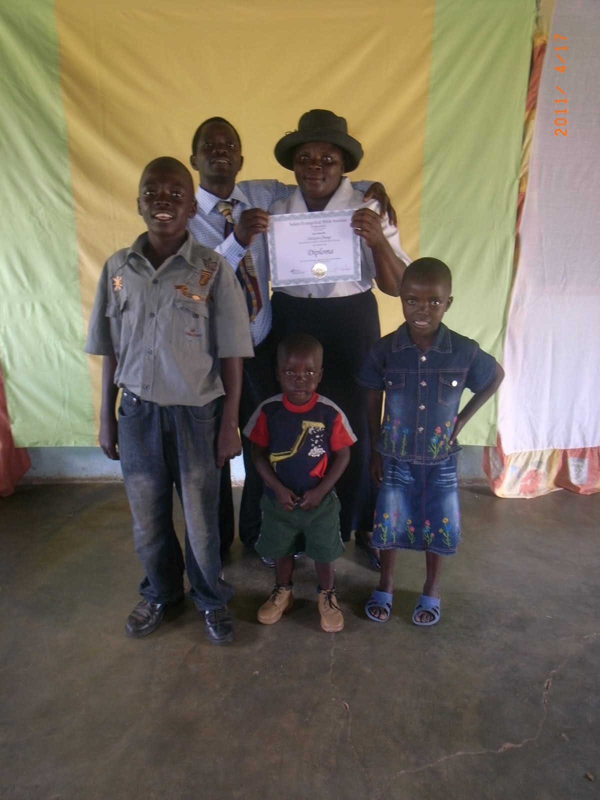 Rapture Images Outreach: Making A Difference In Chiwetu Village Rusape ...