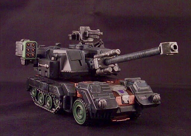 Stronox Custom Figures: Transformers Straxus