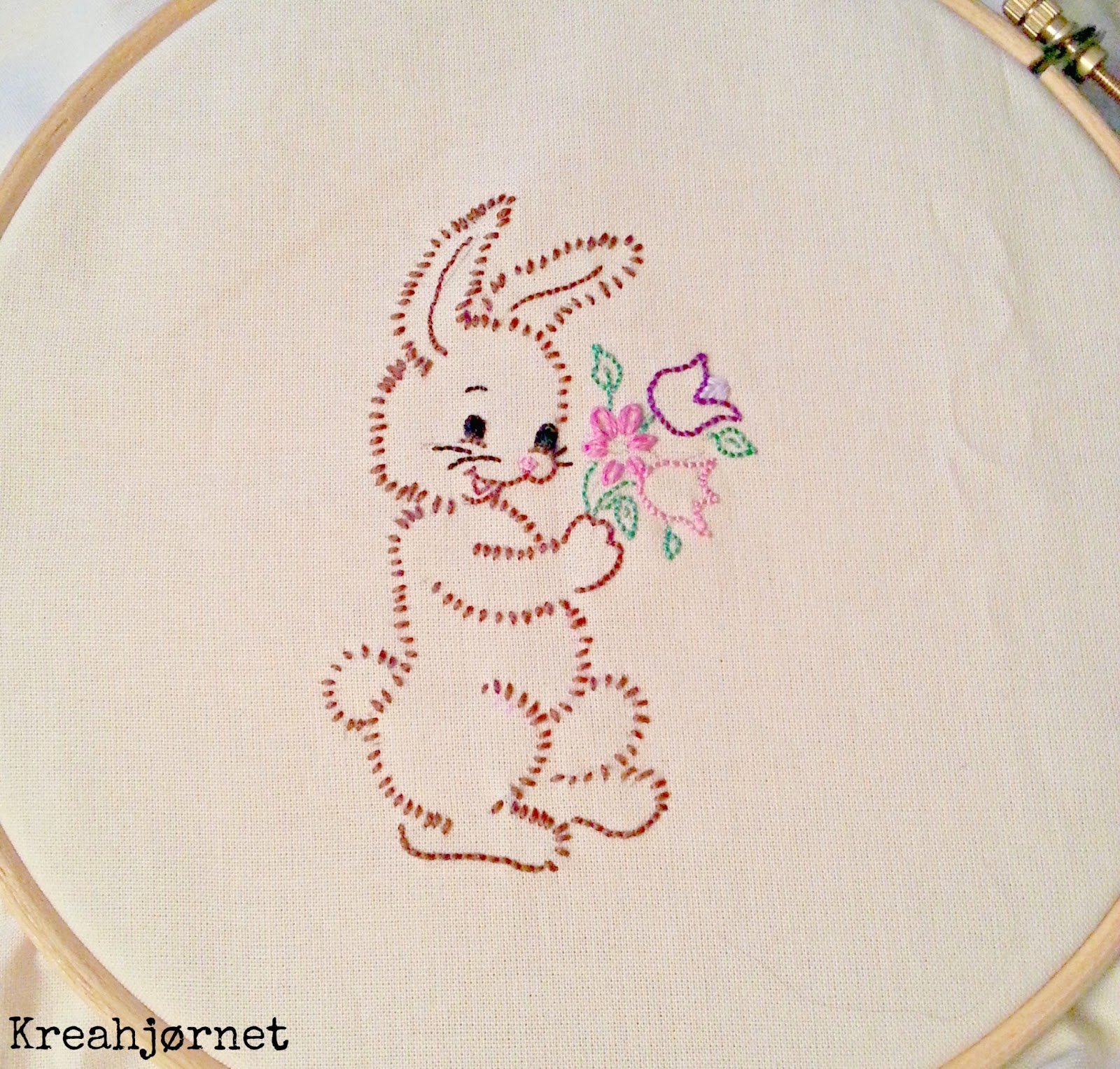 Kreahjørnet: Små-broderi