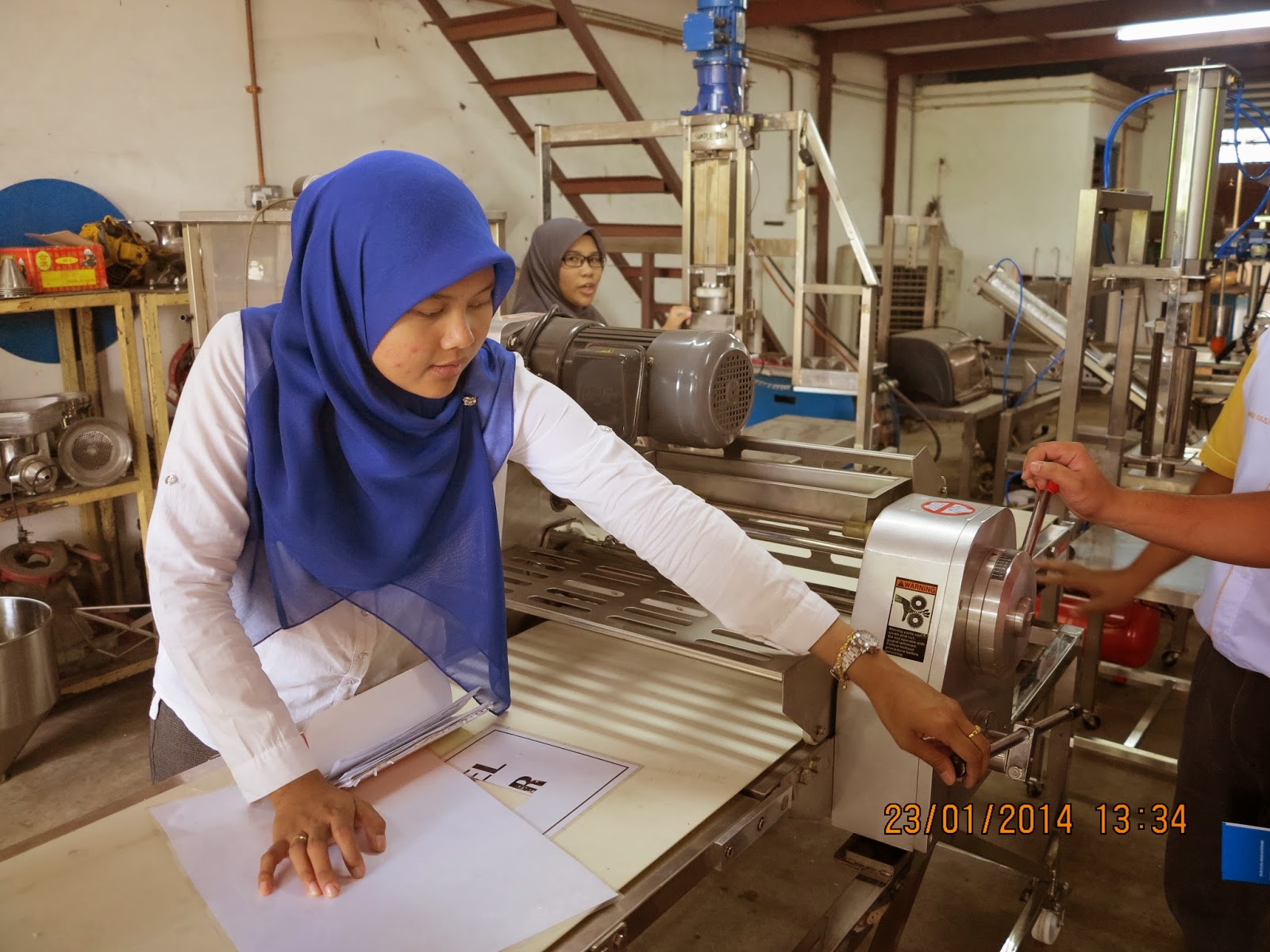 Cinta Pada Yang Satu: LAWATAN KE KILANG ZULL DESIGN AUTOTRONIC, RAWANG ...