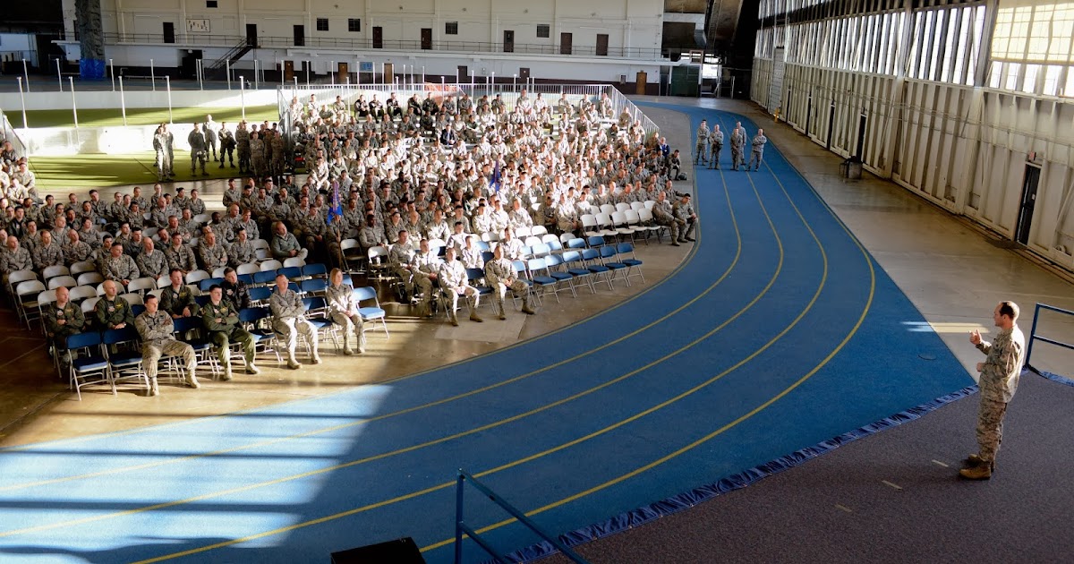 Northern Plains News: PHOTO: Ellsworth AFB Holds "Commander's Calls" in ...