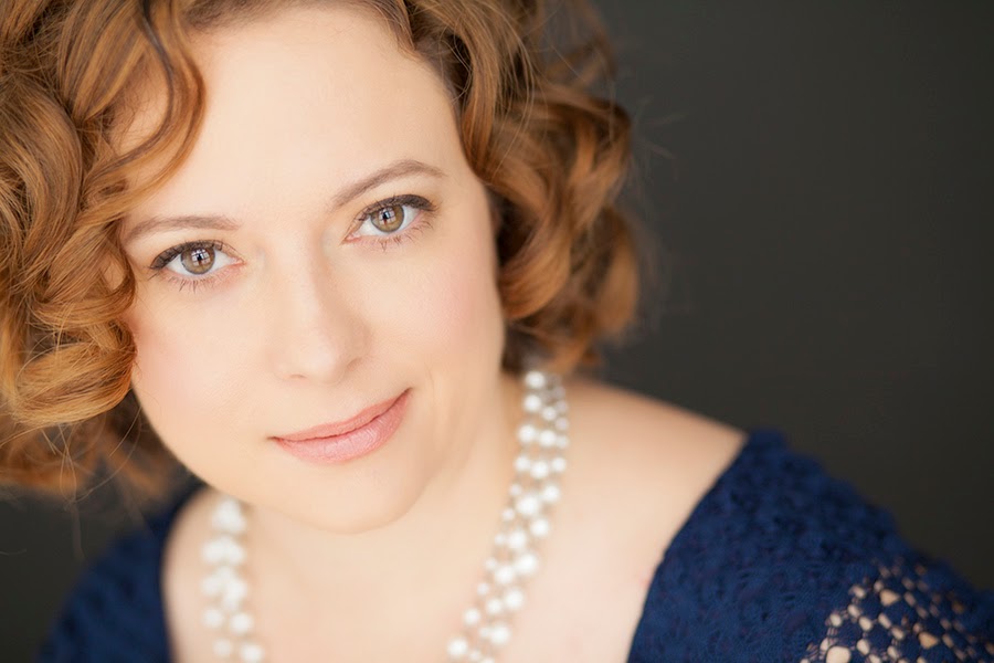 Heidi / Headshot photo session - Krista Lee Photography