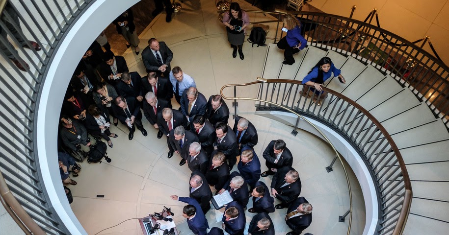 Republican Thugs Stage "Brooks Brothers Riot 2.0" To Disrupt ...