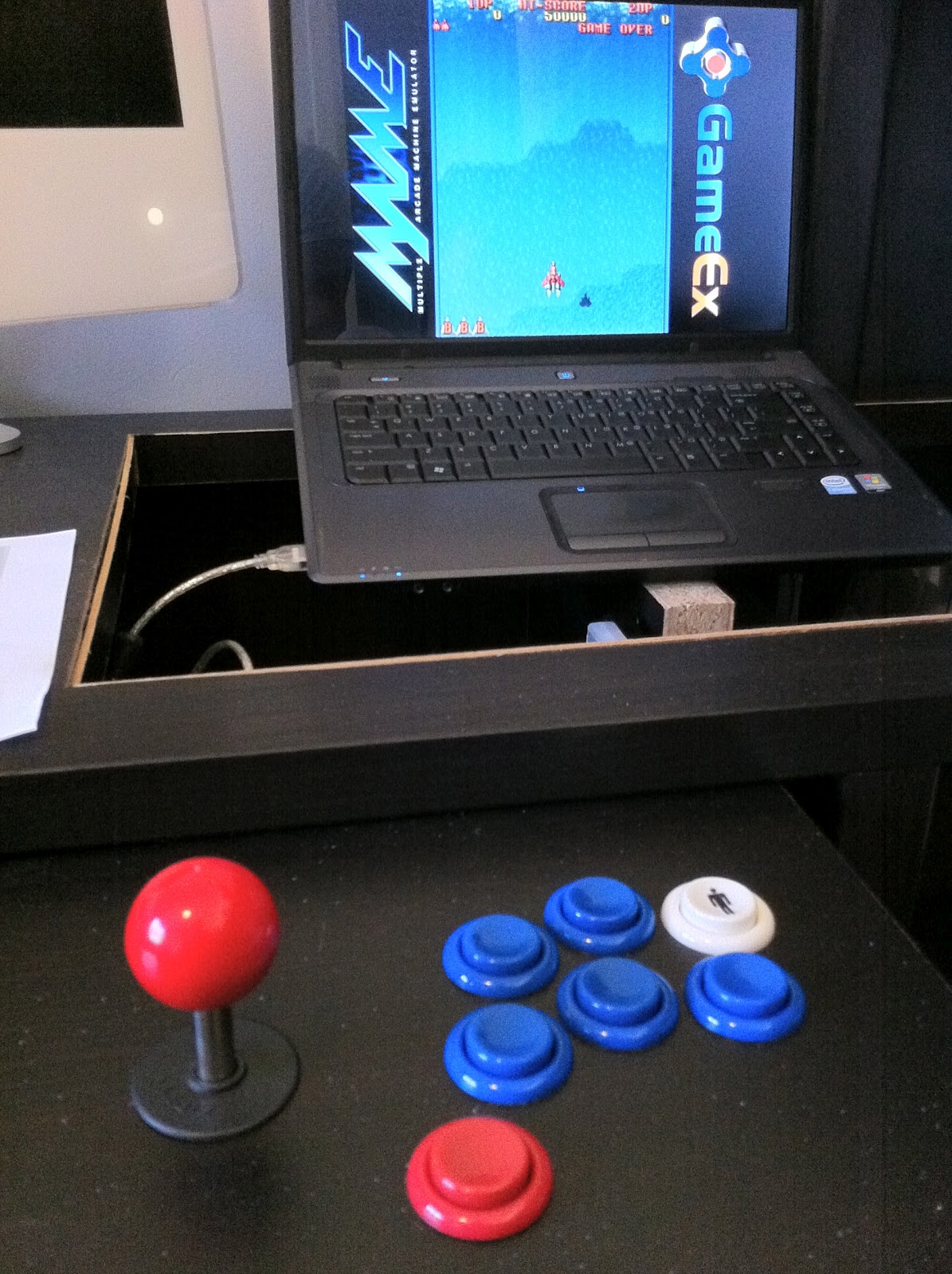 swangle: My DIY Arcade Machine Coffee Table