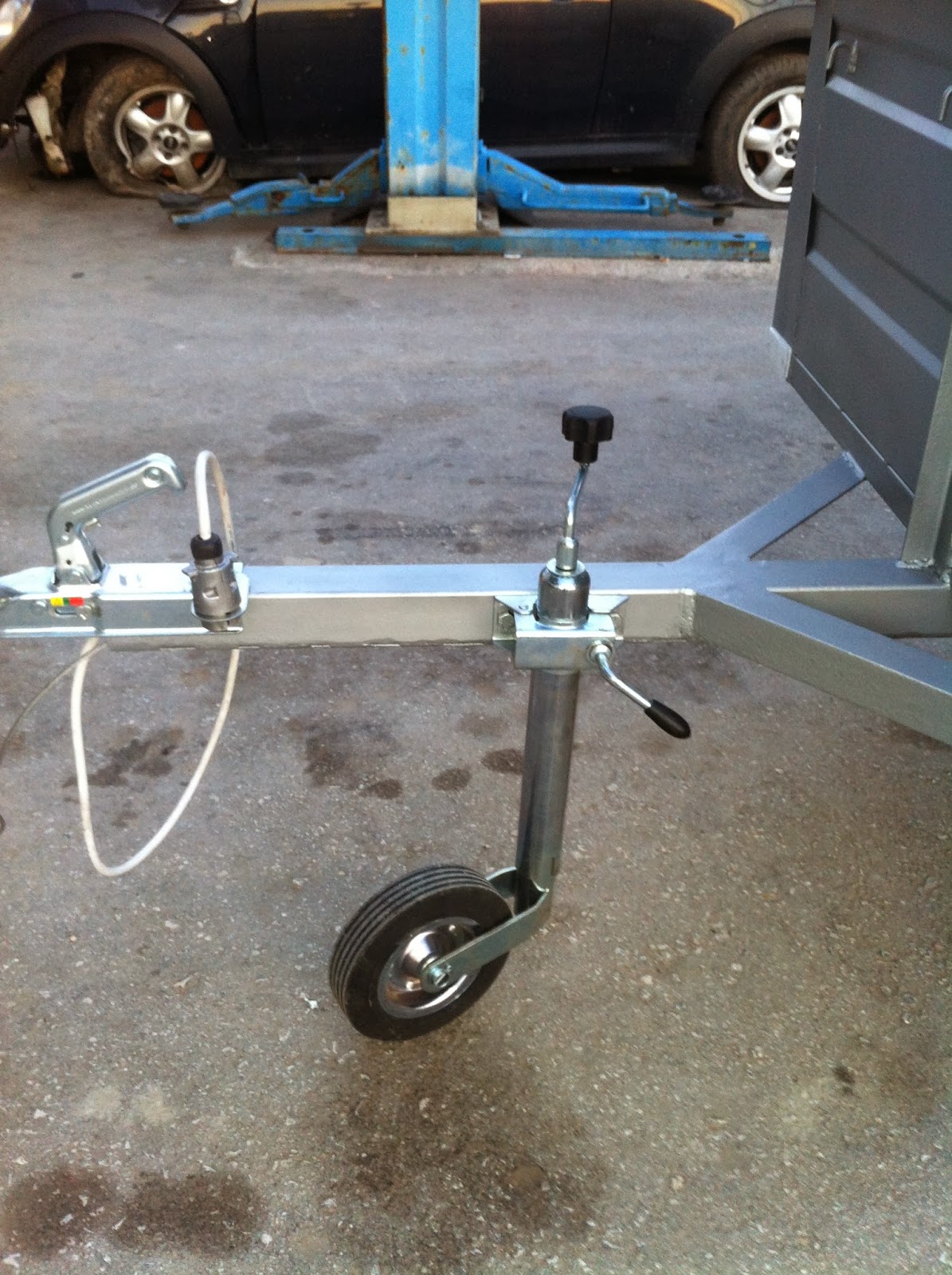 ΣΥΝΕΡΓΕΙΟ ΑΥΤΟΚΙΝΗΤΩΝ ΑΛΕΞΑΝΔΡΟΥΠΟΛΗ - ΝΙΚΟΛΟΠΟΥΛΟΣ ΚΩΝΣΤΑΝΤΙΝΟΣ