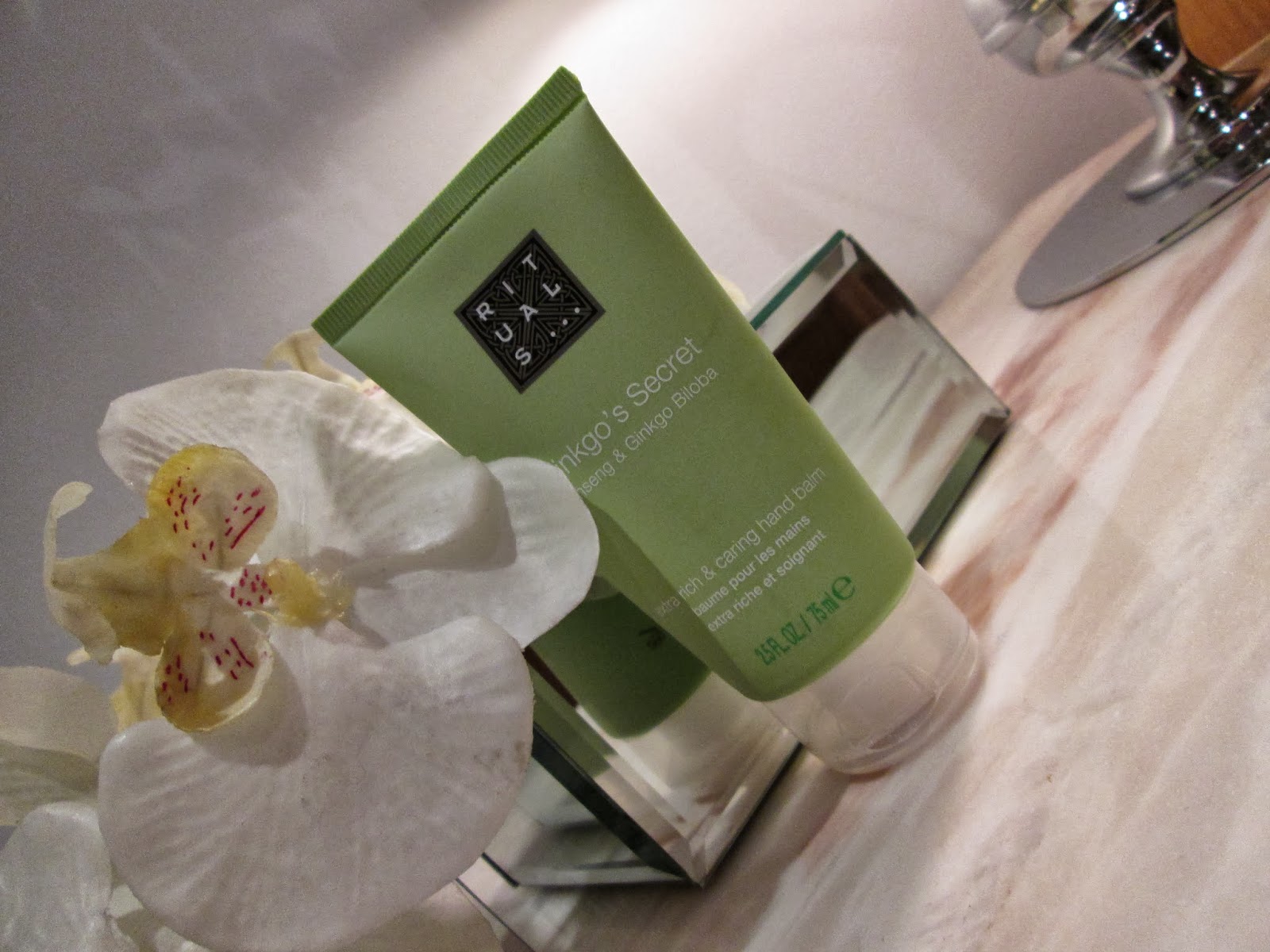 Las compras de Noah: Crema de manos RITUALS