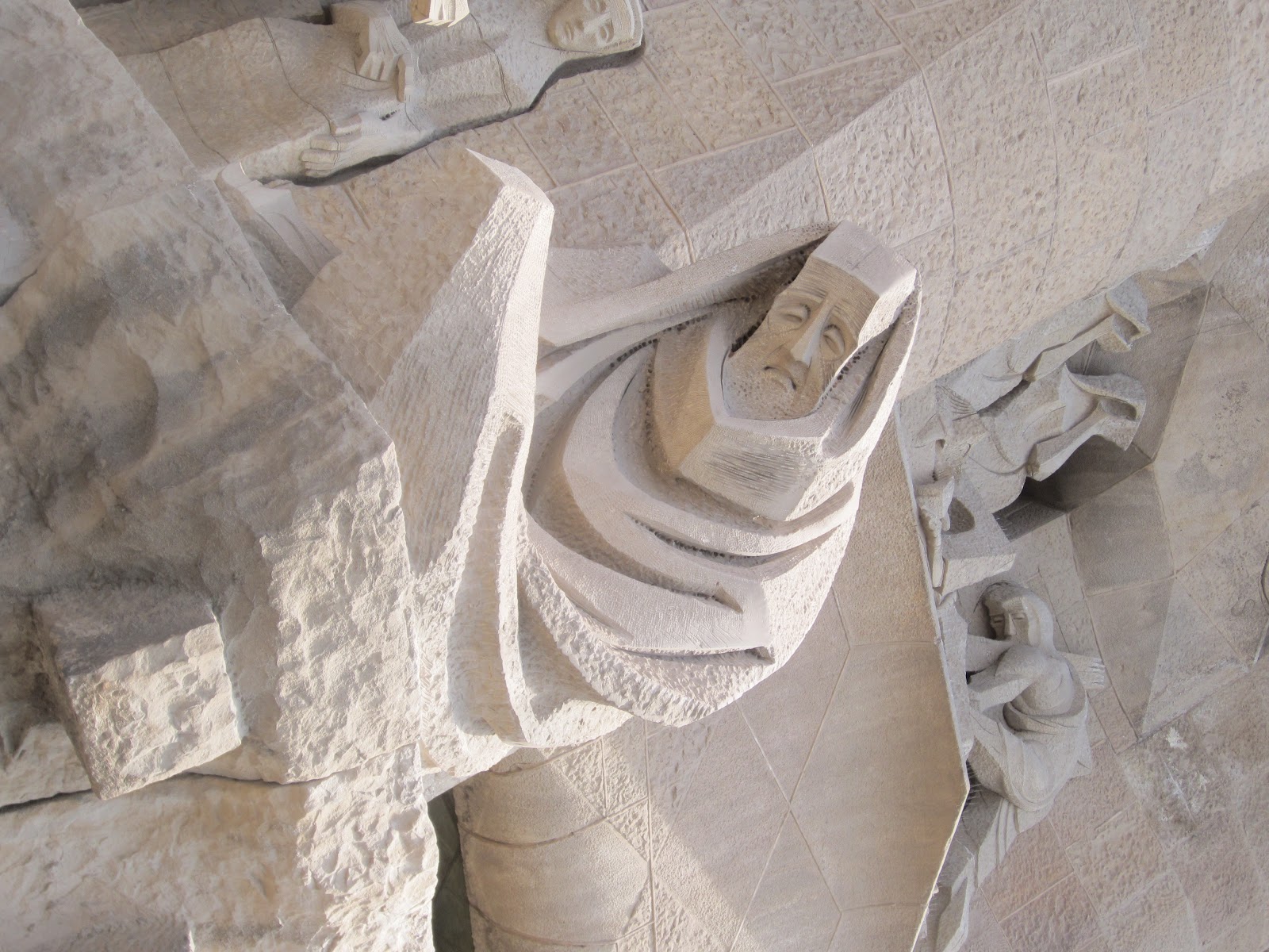 wacky tacky: Say Howdy to Gaudi!