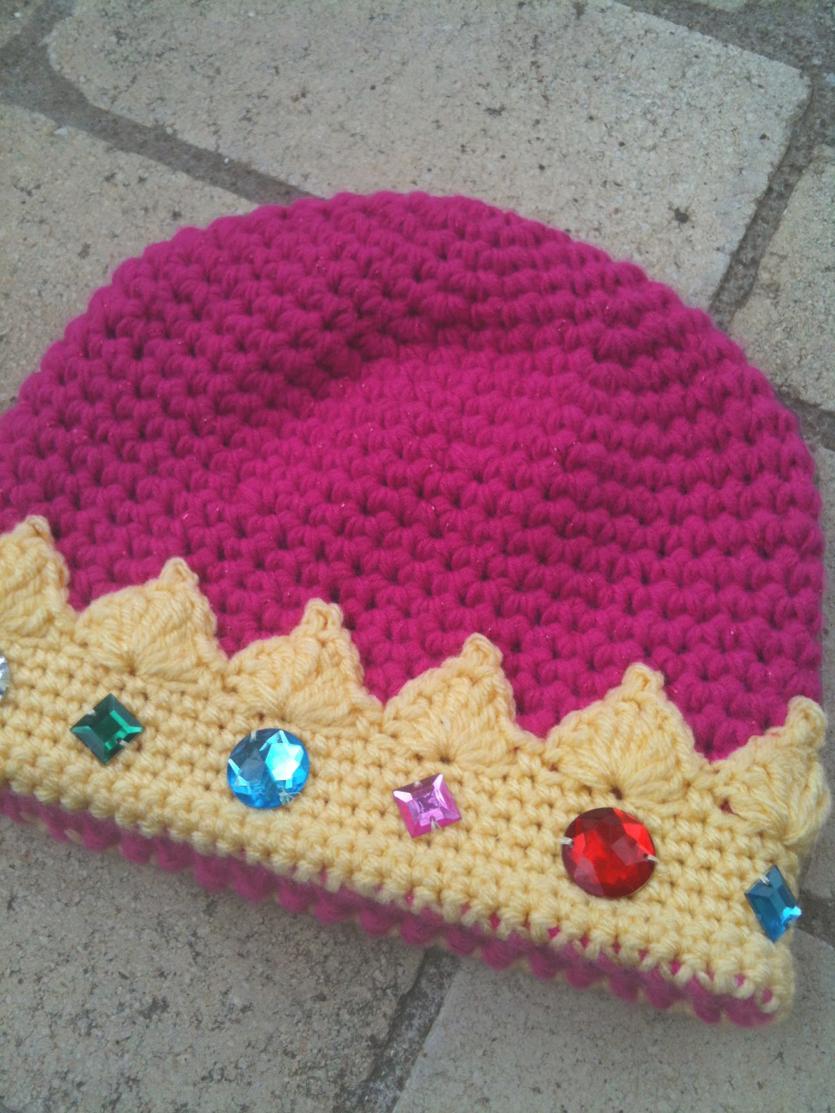 pretty princess hat - Julie Measures