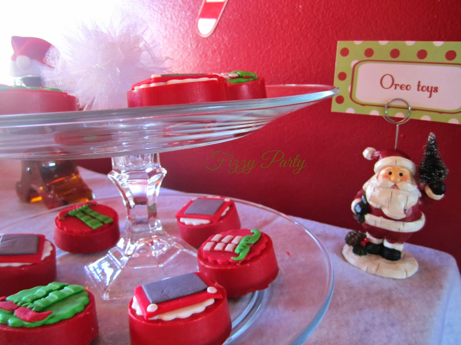 Fizzy Party: Elf Christmas Party