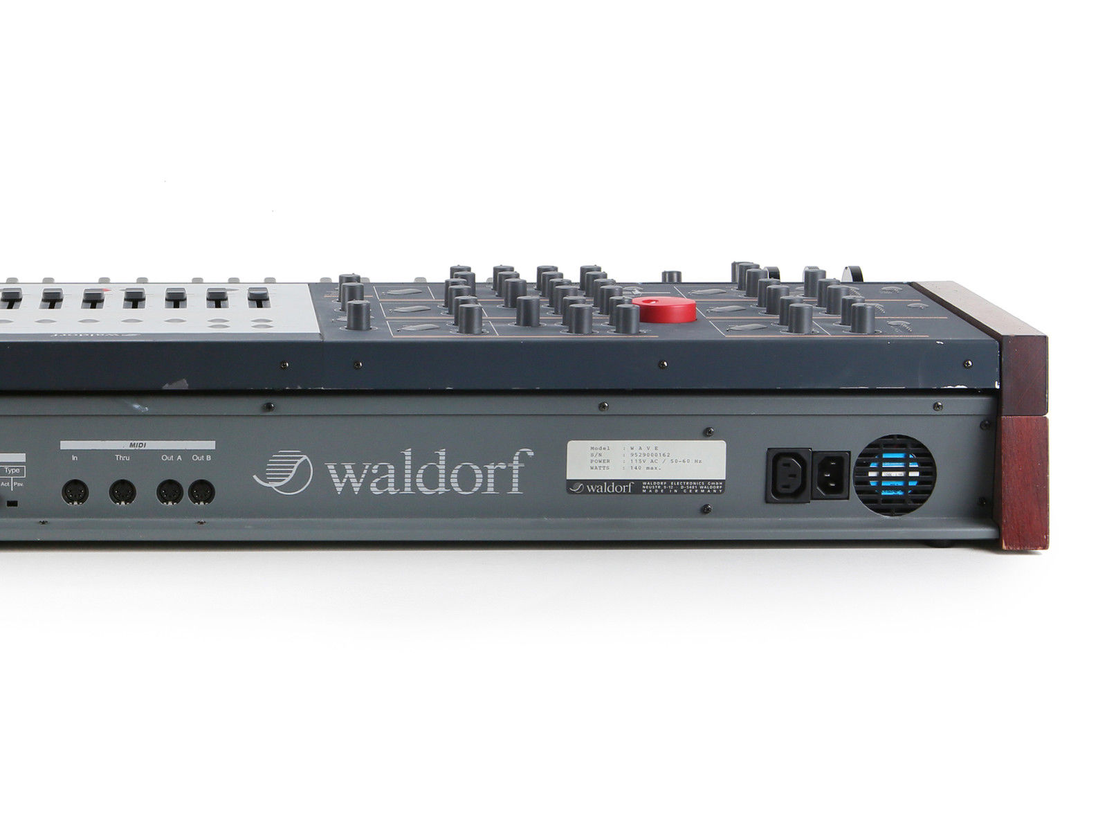 MATRIXSYNTH: 32 Voice Waldorf Wave Synthesizer