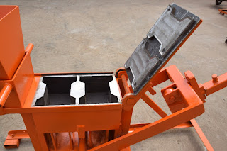 MASHINE ZA KUFYATULIA TOFALI KUTOKA CHINA