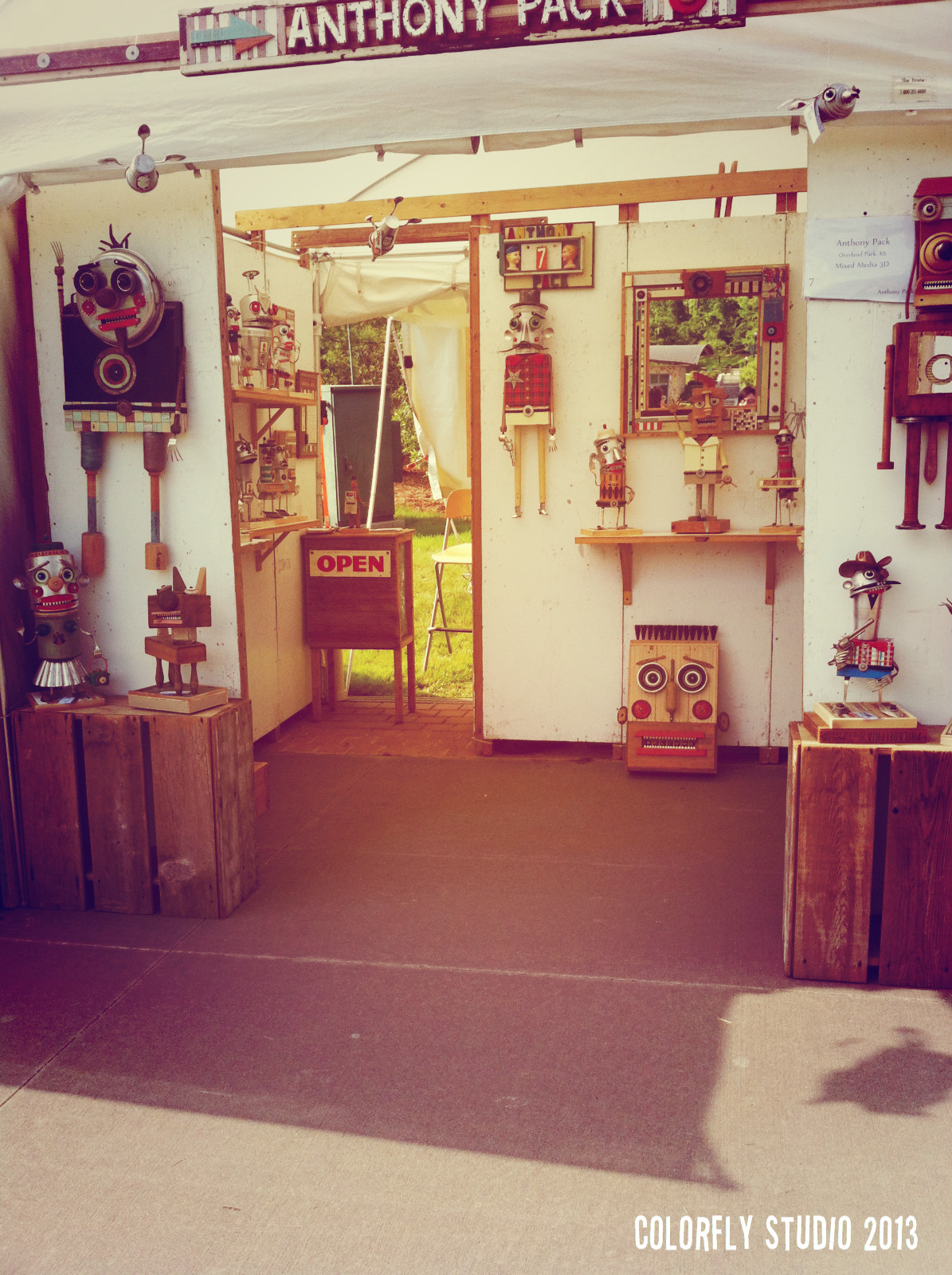 colorfly studio: Anthony Pack