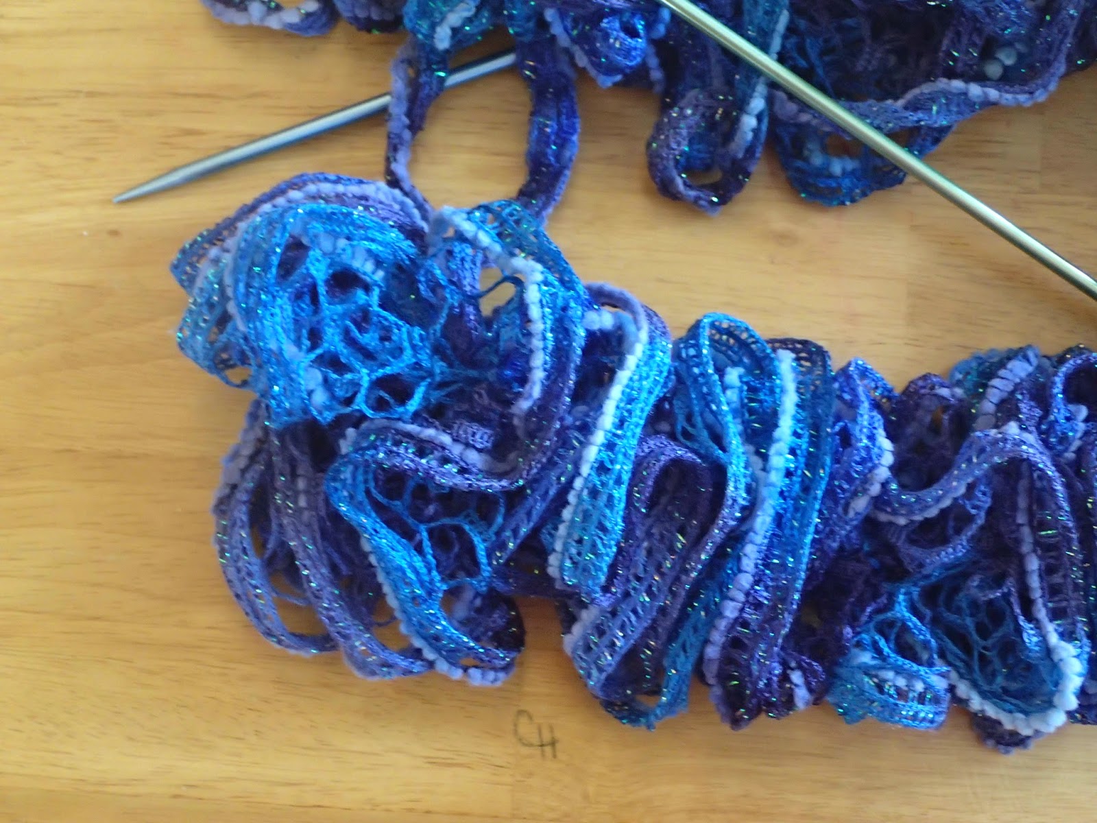 Indoors and Outdoors: Knit Ruffled Spring Scarf