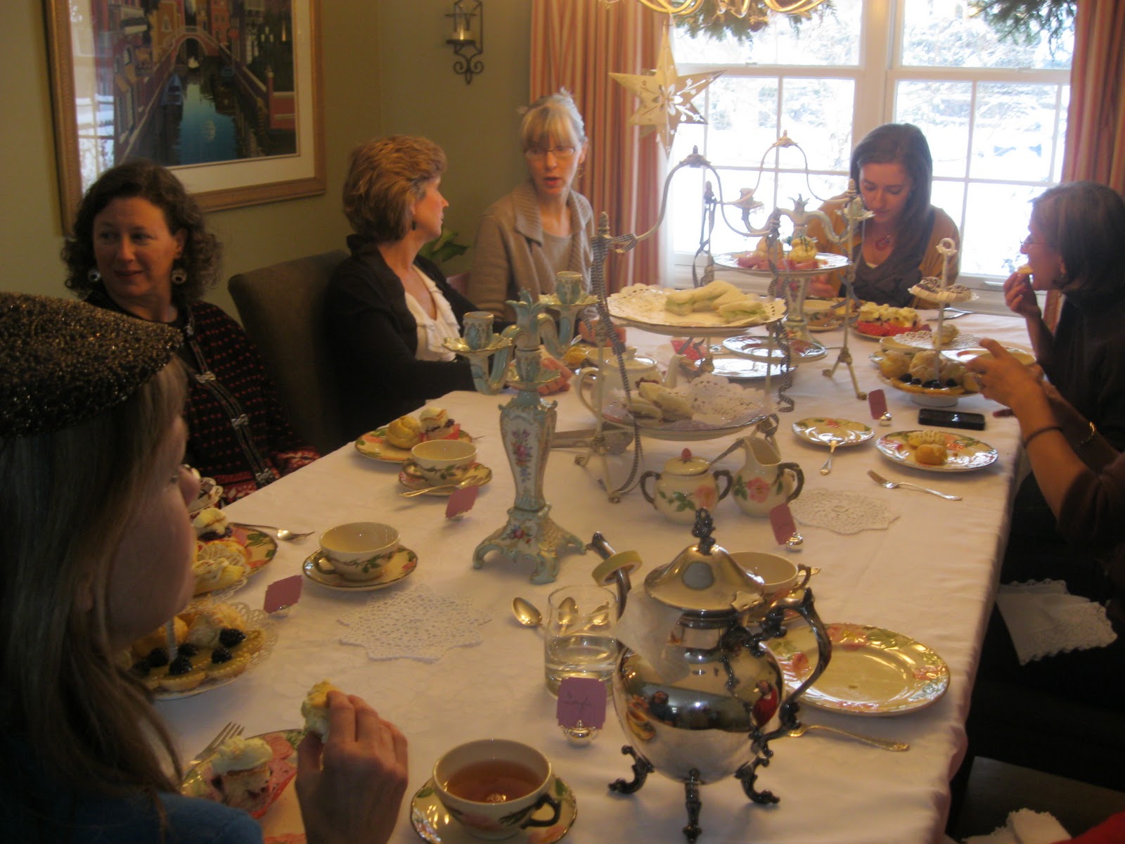 The Girl Gets Real: How to host a tea party in someone else's house....