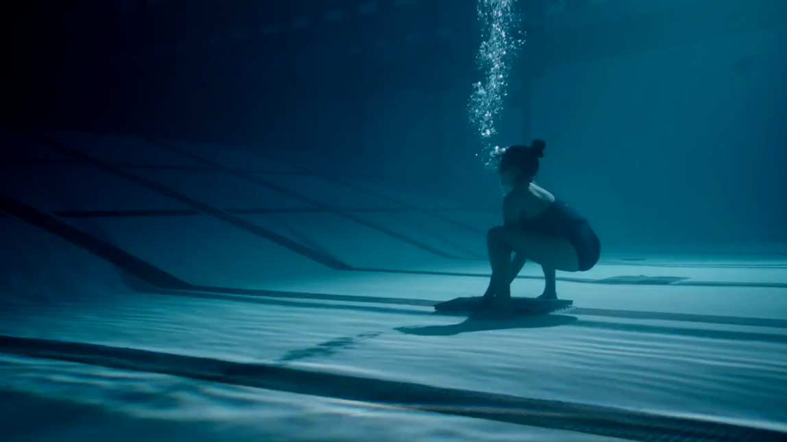 Farhana Jafri: Movie Review : 12 Feet Deep