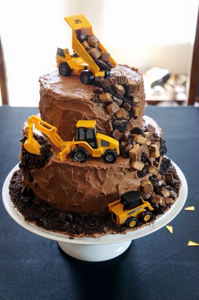 COOL CAKES: Digger Cake – Mr Gift blog