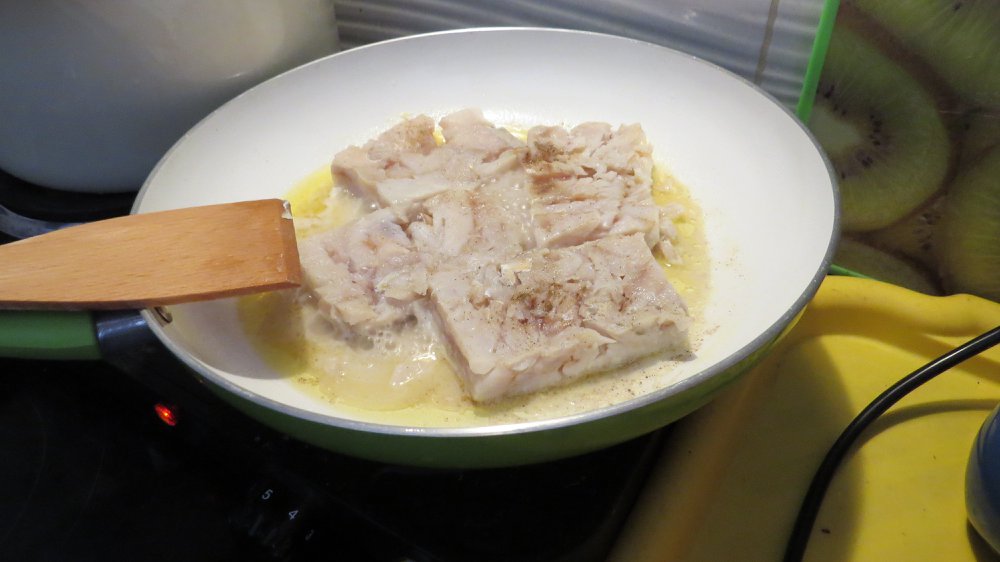 Rafał Ratyński blog: Filet z mintaja ze szpinakiem...