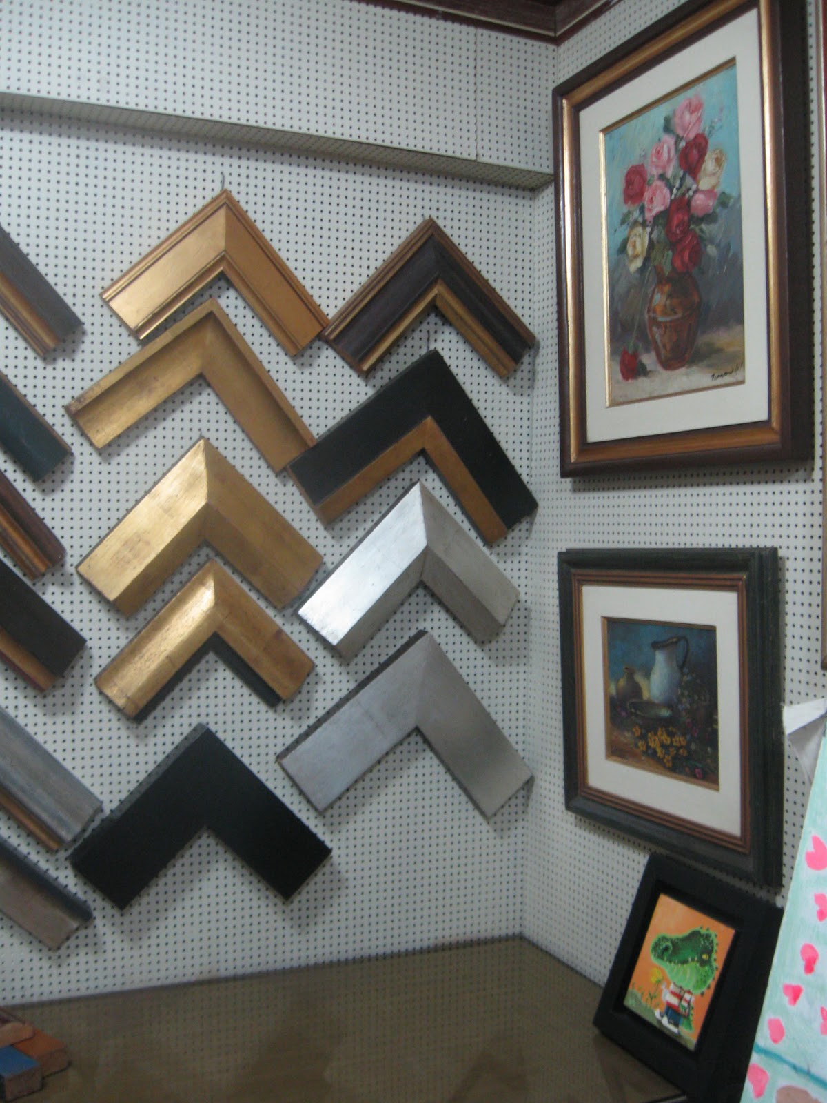 MARCCOS GALERIA DE ARTE: ENMARCADO PROFESIONAL DE CUADROS. MIRAFLORES-LIMA