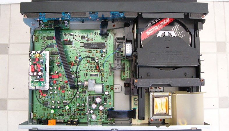 Inside Classic Audio: Marantz CD72