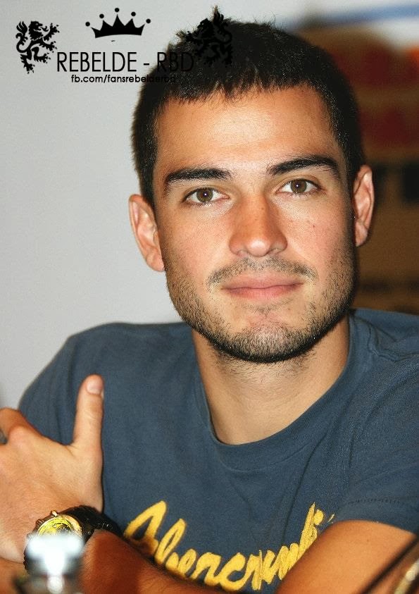 RBD: Fotos de Miguel Arango(Alfonso Herrera)