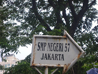Papan Nama Sekolah | SMP Negeri 57 Jakarta