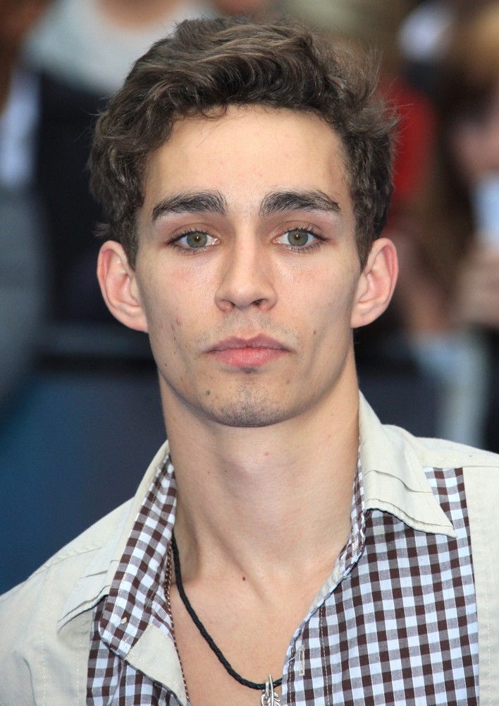Mmmmm, Robert Sheehan : r/LadyBoners