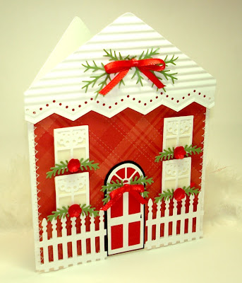 Creating in Carolina: Christmas house shaped card