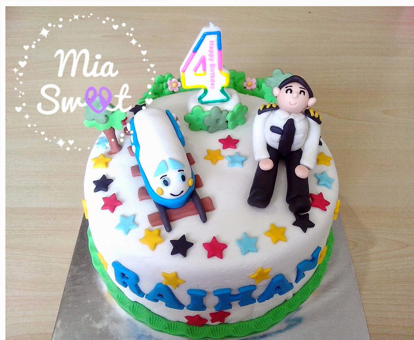Shinkansen Cake & Chunggington Cupcake untuk Raihan