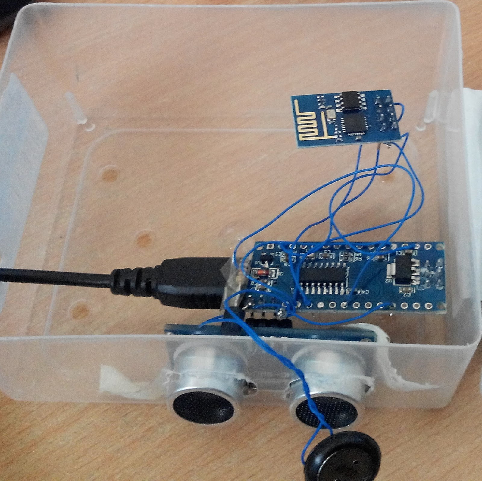 ESP8266 Wifi ultrasonic distance logger ESP8266 Wifi ultrasonic distance logger