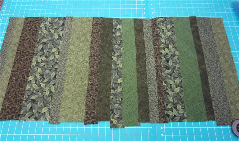 Crafty Sewing & Quilting: Greens? Not Blue!