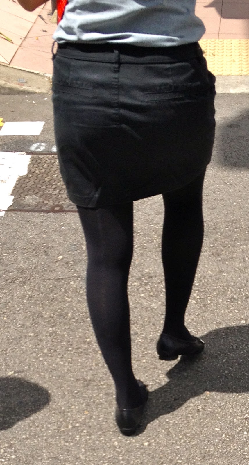 Legwear Hosiery Fashion - Anyone with Legs can wear them, including men ...