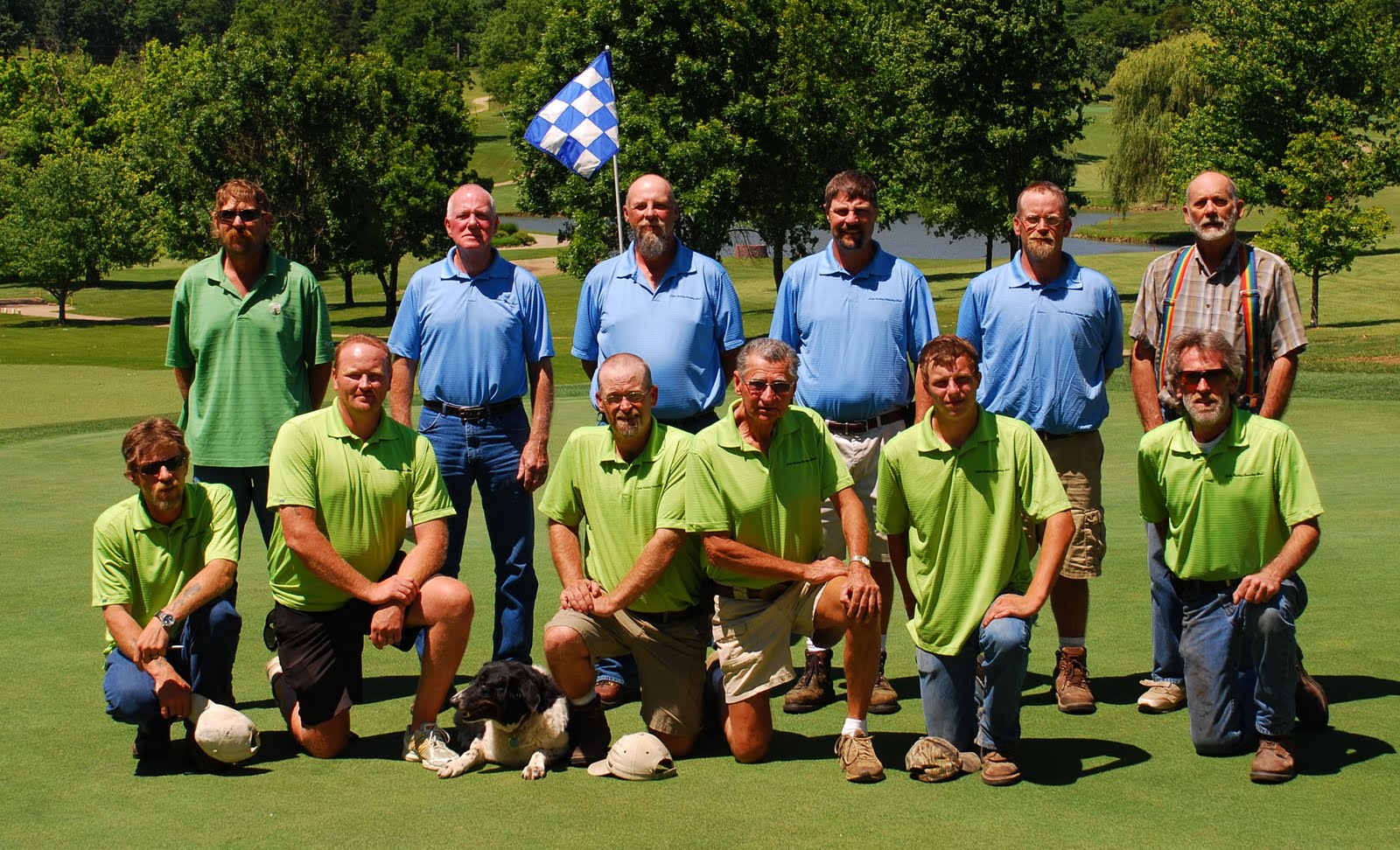 Lake Valley Grounds: Grounds Crew