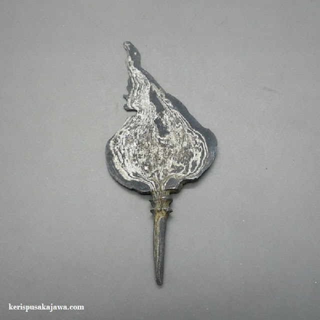 Keris Pusaka Semar Mesem, Legenda dan Khasiat dibaliknya - Keris Jawa ...