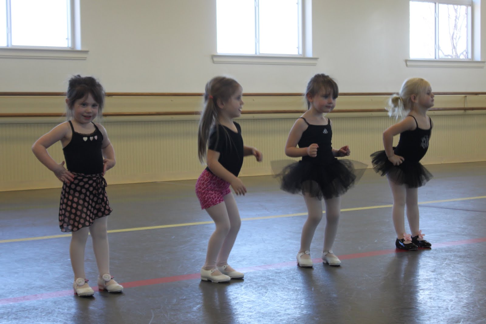 Mojoy: Gabbi's Dance class with Miss Linda Lou