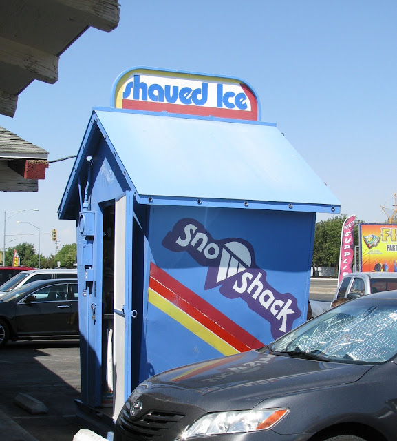 Corrie Food: Sno Shack - Clovis, CA