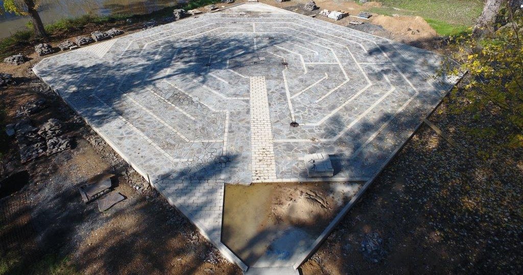 Laticrete Australia Conversations: Tumut Community Labyrinth for Peace